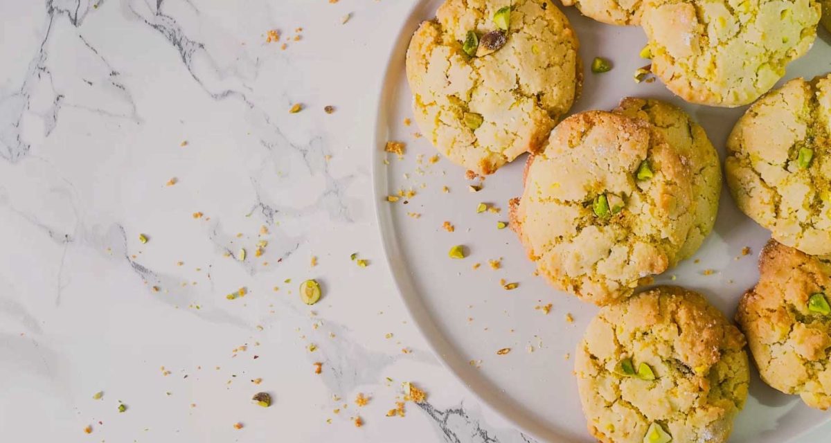 Keto Pistachio Shortbread Cookies: A Crispy and Nutty Treat