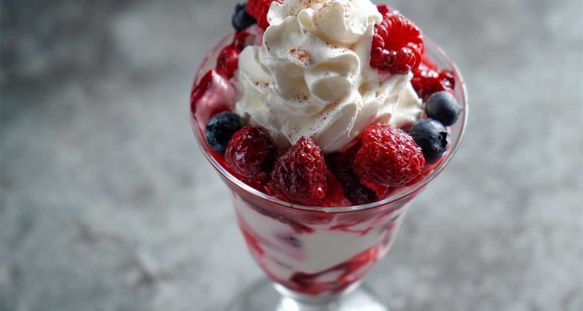 Yummy Keto Red Berries & Cream Parfaits Recipe For Summer