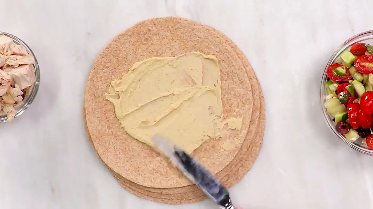 Greek Chicken Wraps With Hummus