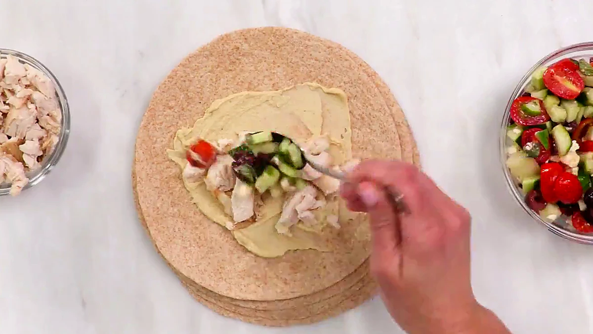 Greek Chicken Wraps With Hummus